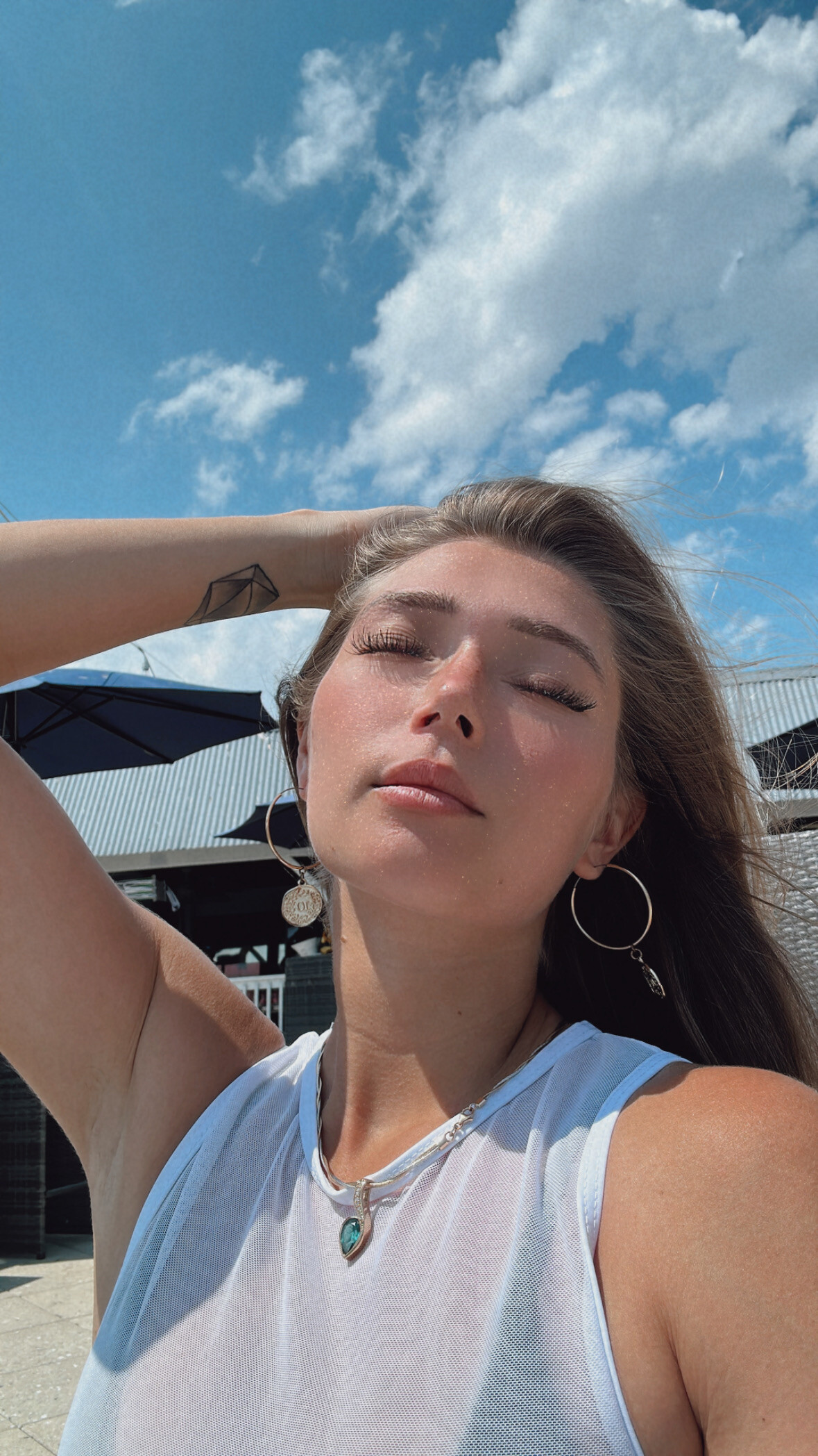 God took control when I took this selfie... : r/Selfie_Heaven