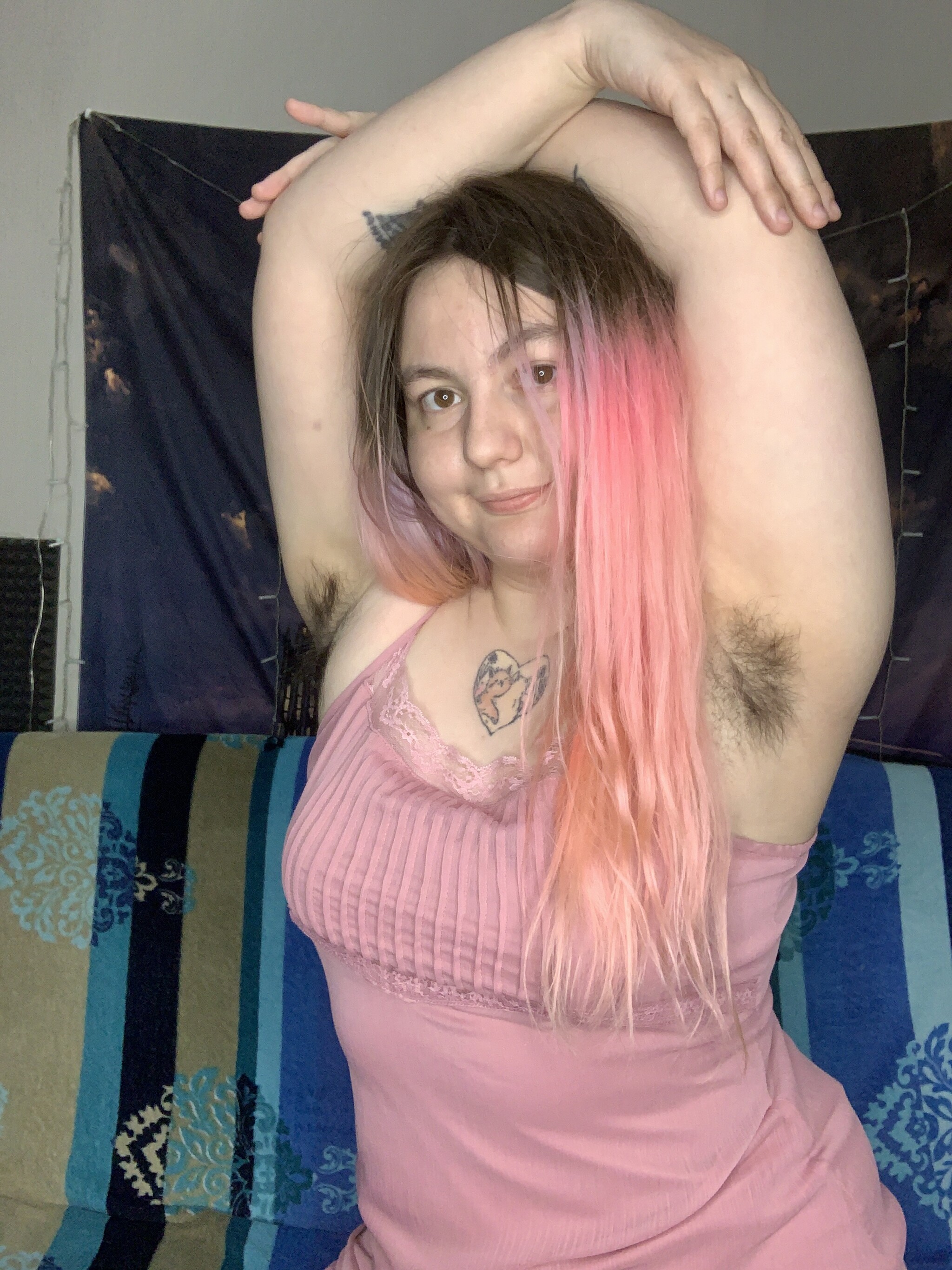 do you like my juicy armpits? : r/HairyPaleGirls