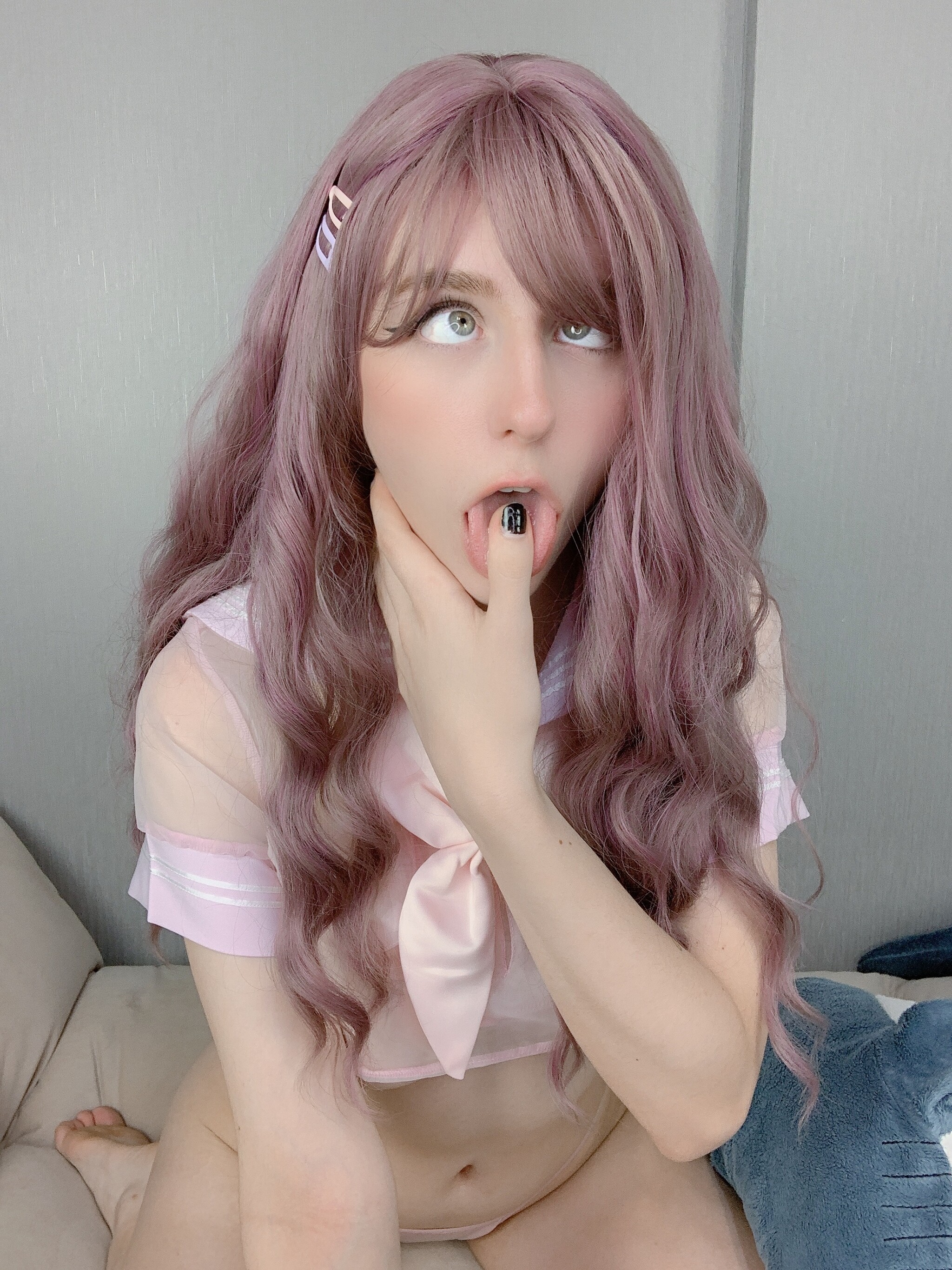 Lavender ahegao : r/RealAhegao